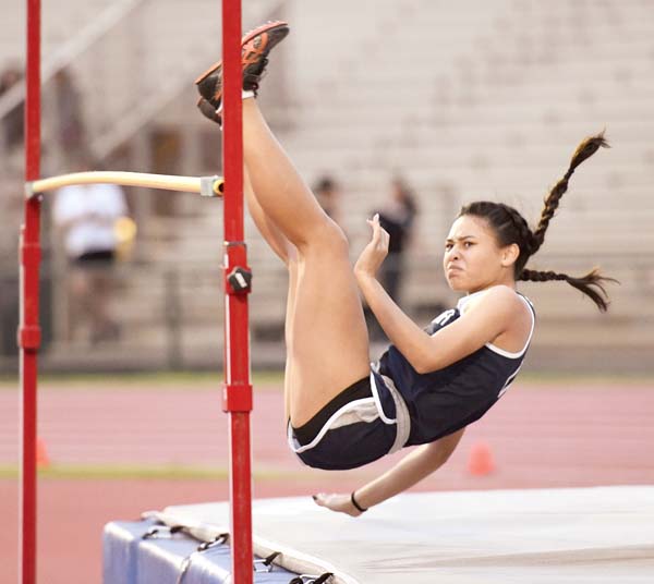 Cadiz quick out of the gate | News, Sports, Jobs - Maui News